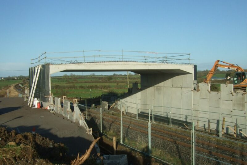 Slieve Corbally Railway Overbridge – Banagher Precast